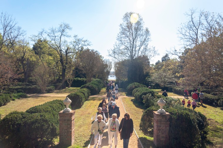 Interview with Berkeley Castle’s Charles Berkeley – Virginia History ...